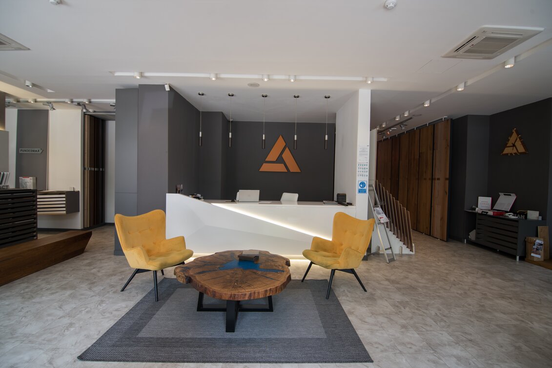 JAF Showroom Sarajevo | J. u. A. Frischeis